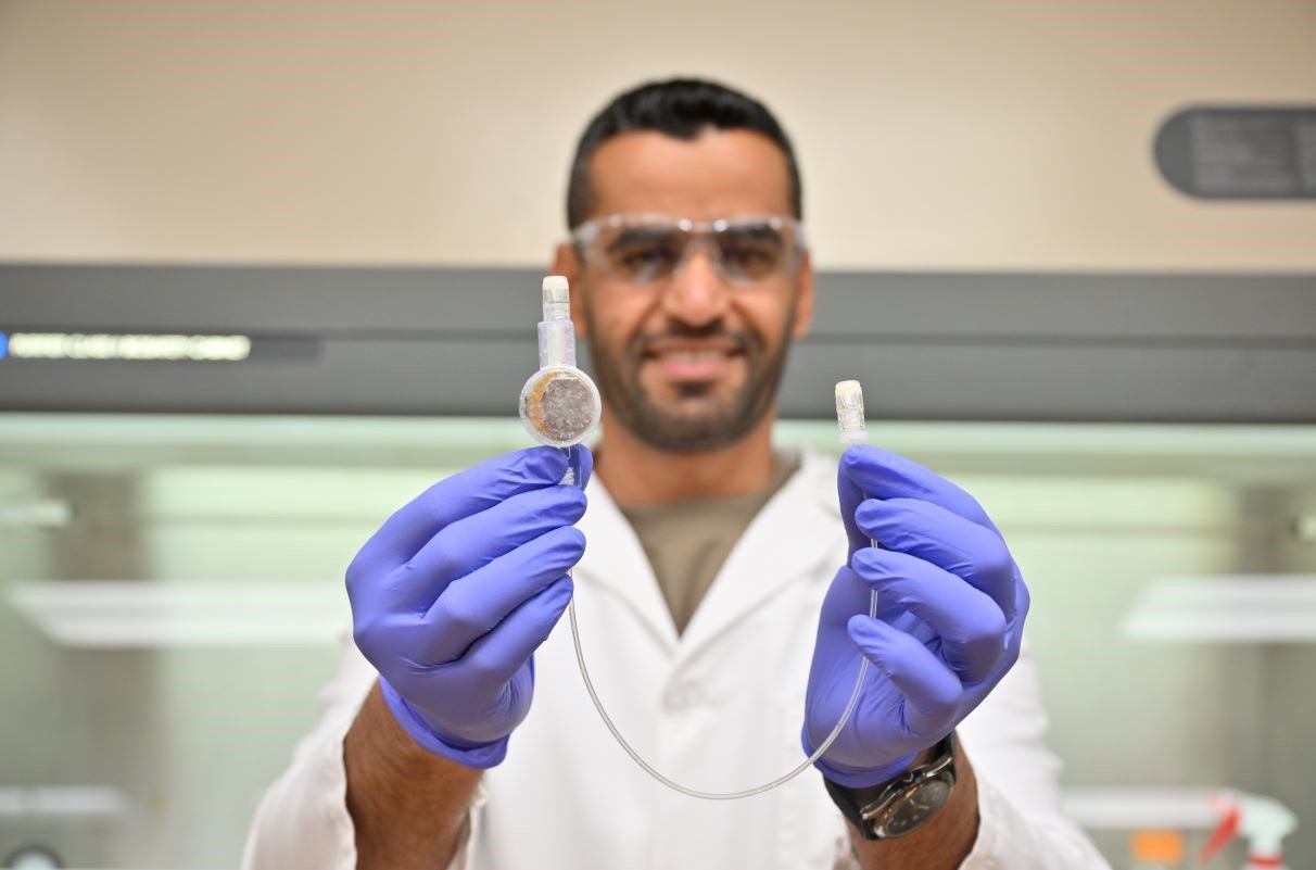 Electric Smart Catheter Hub to Combat Deadly Infections - GizmoMD