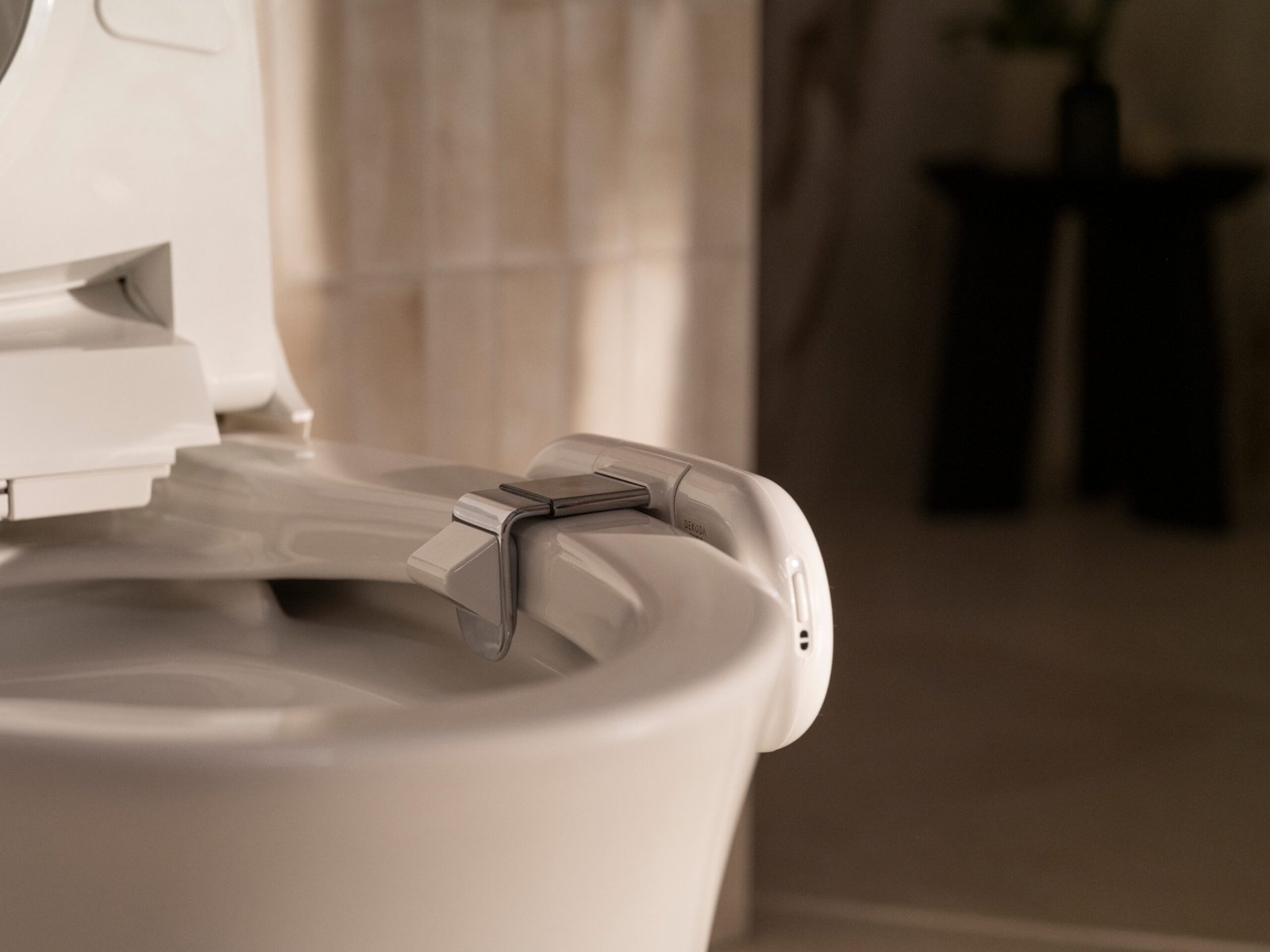 Kohler’s Dekoda Health Tracker Attaches to Toilet to Monitor Hydration ...